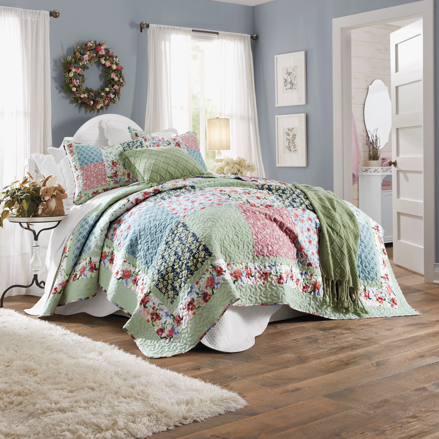 Rory Oversize Quilt and Sham | Seventh Avenue