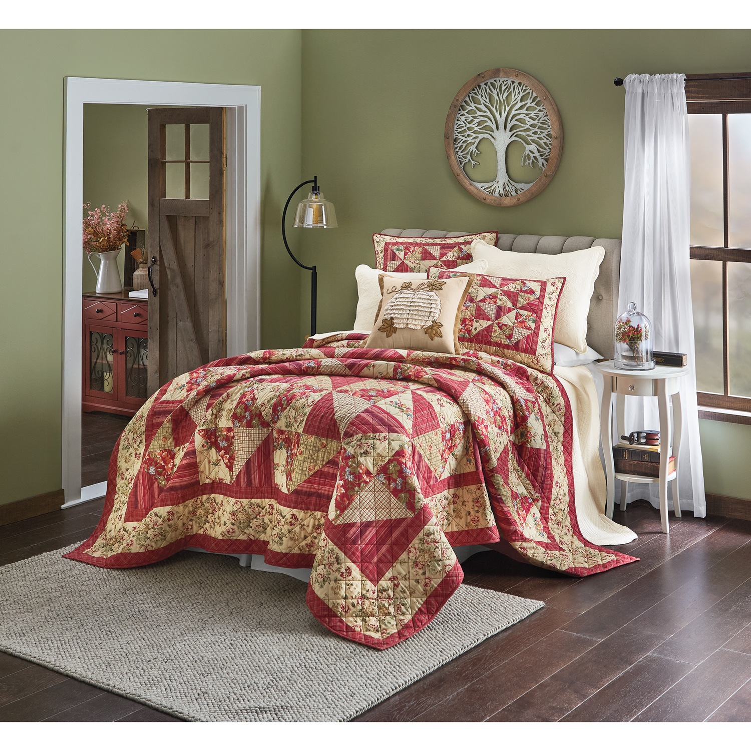 Jillian Oversized Quilt | Seventh Avenue