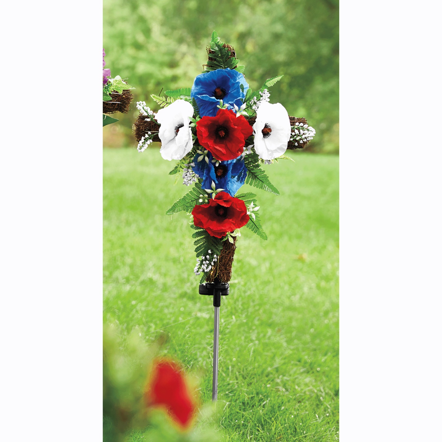 Solar Memorial Cross | Seventh Avenue