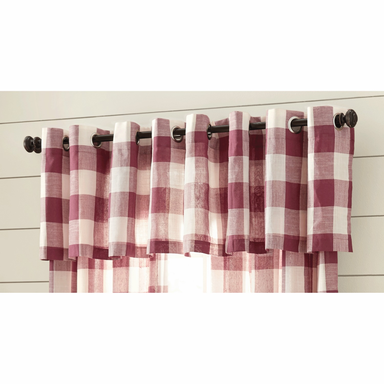 Buffalo Check Window Treatments | Seventh Avenue