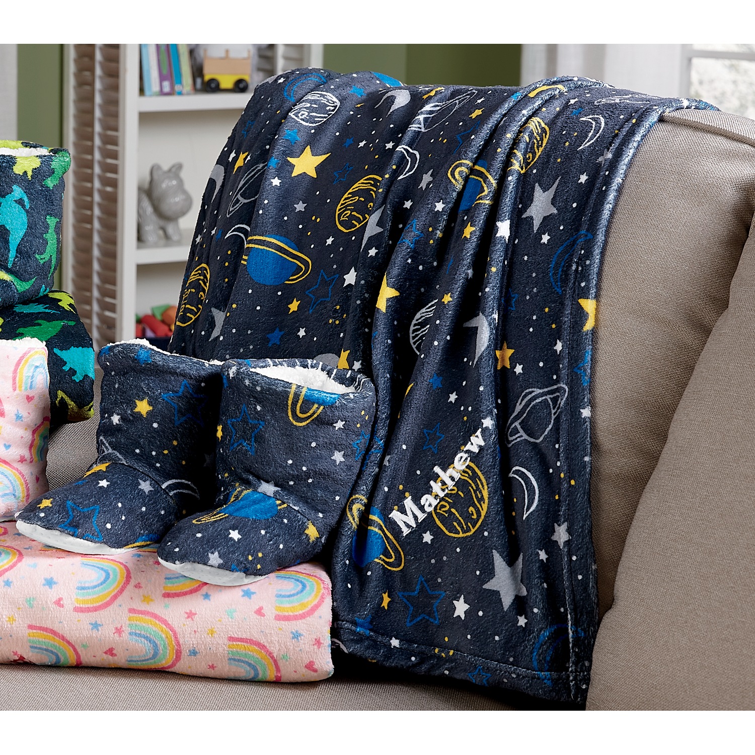 Kids Novelty Throw Blanket & Bootie Slipper Gift Set | Seventh Avenue