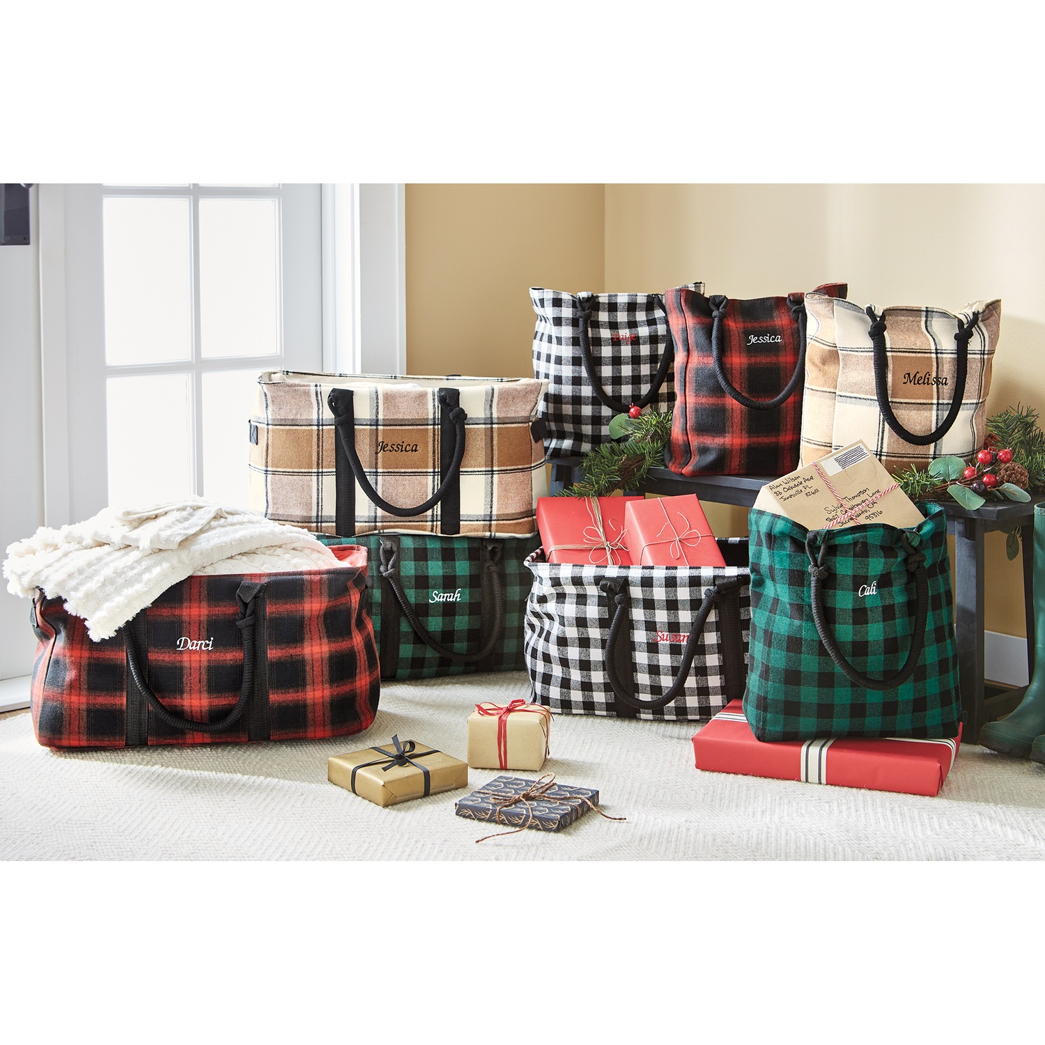 Farmhouse Totes | Seventh Avenue
