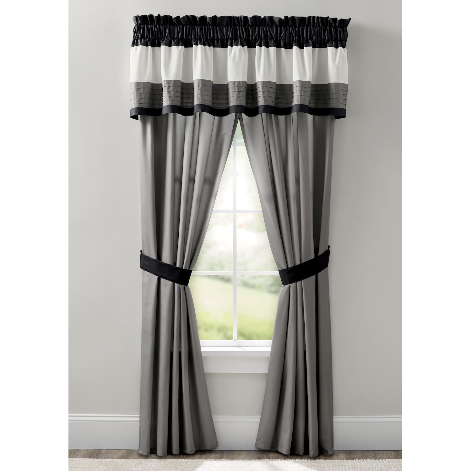 Hotel Window Treatments | Seventh Avenue