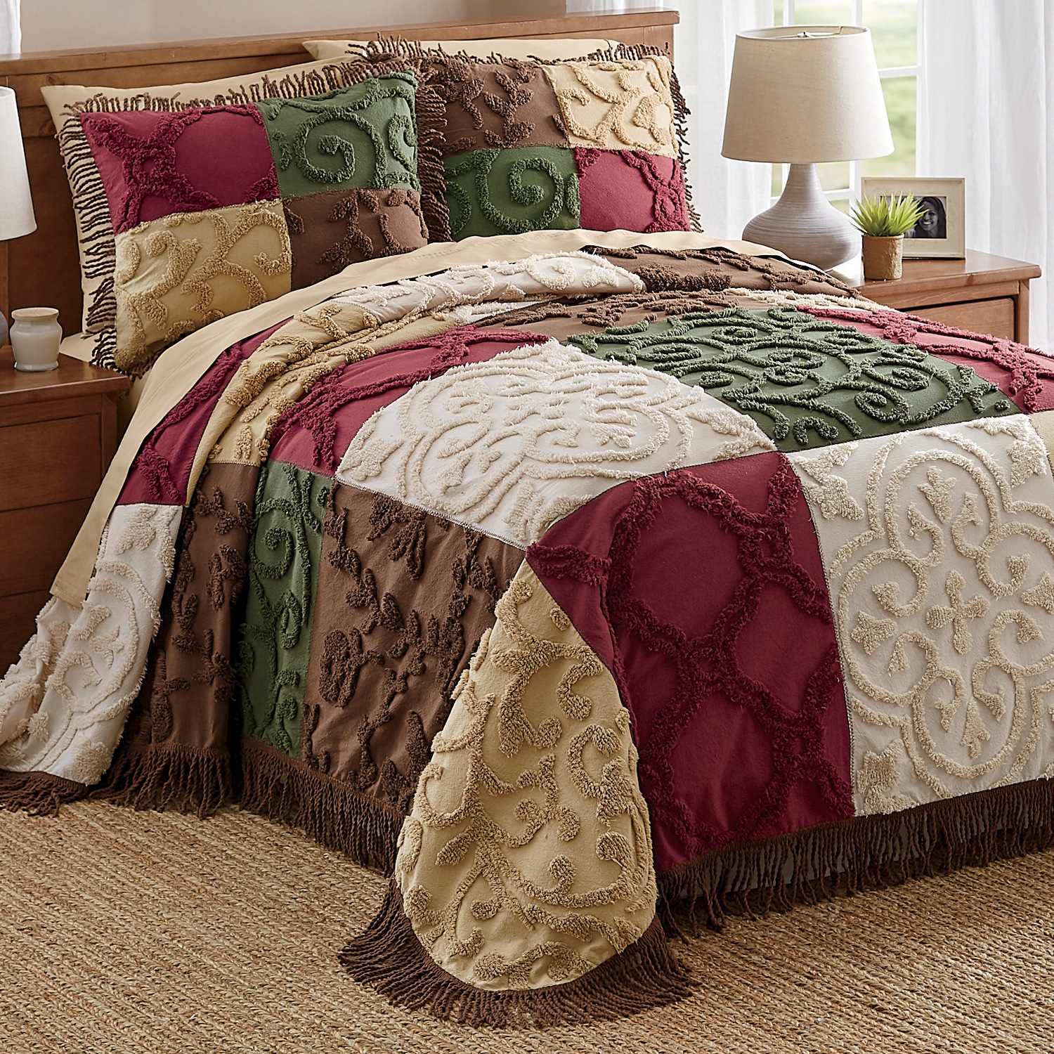 Antiquity Chenille Bedspread | Seventh Avenue