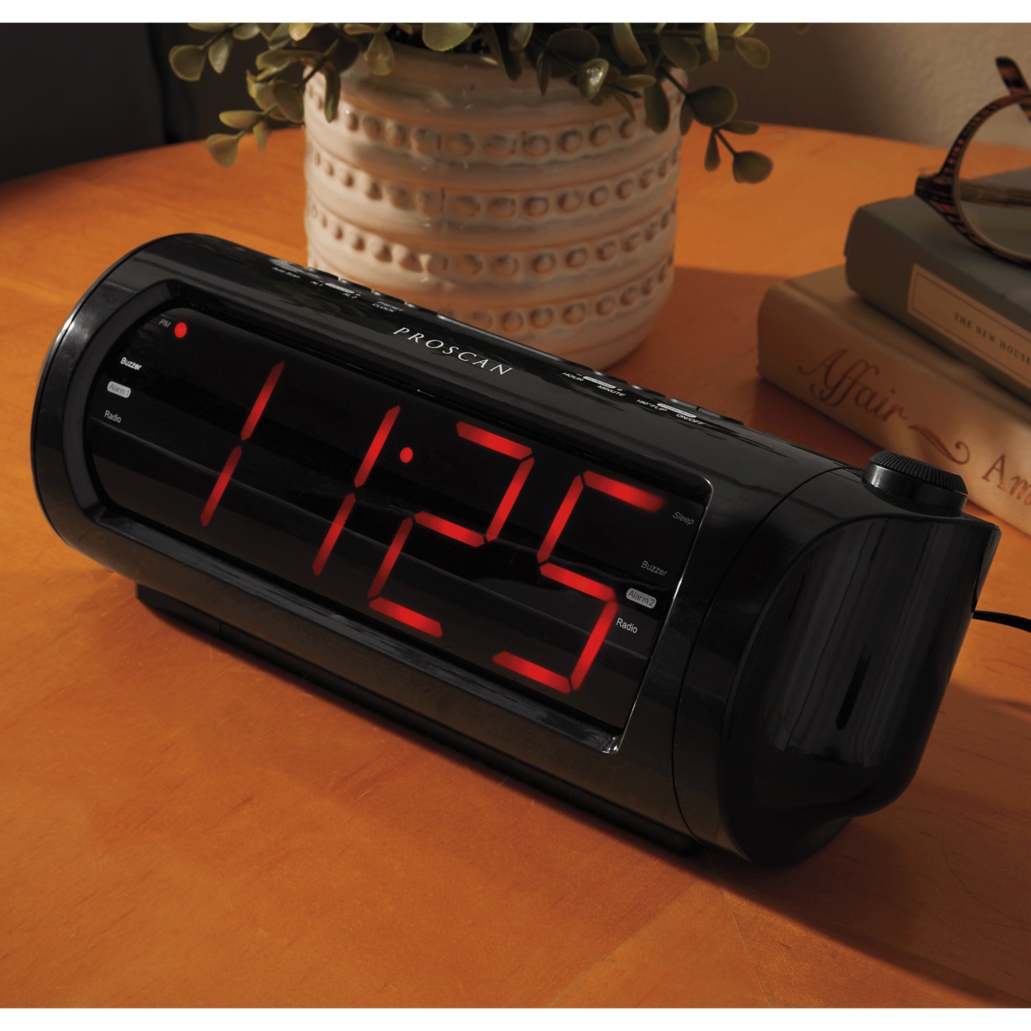 Proscan Projection Clock Radio | Seventh Avenue