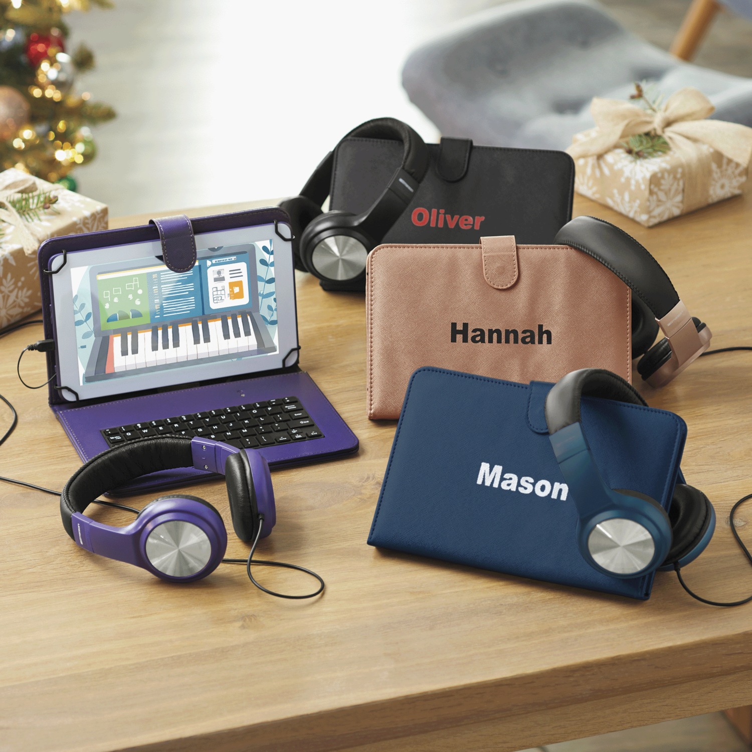 Emerson 9" Tablet Bundle | Seventh Avenue